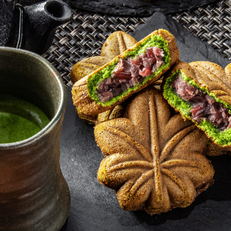 Hiroshima’s Finest: Matcha Momiji Manju 12 pieces – Cha-no-wa